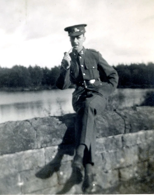 WW2 WORLD WAR Two military photograph original soldier smoking pipe #23 ...
