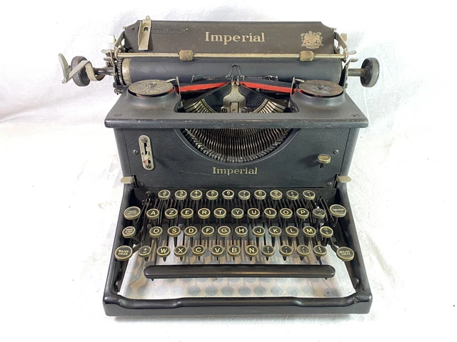 MACHINE IN TYPEWRITER Collection Imperial Model 50 Of 1940 Typewriter £ ...