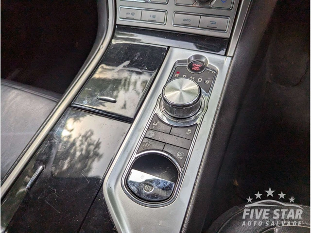 JAGUAR XF GEAR Selector 3.0 D Diesel 177kW (241 HP) MK1 X250 2010 ...