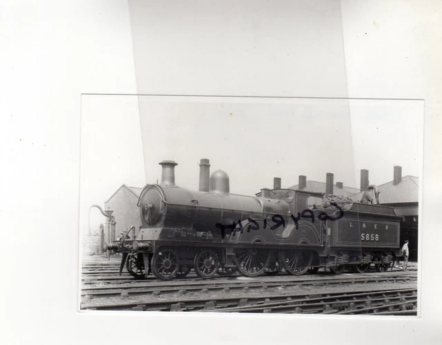 RAIL PHOTO LNER GER 060t J69 E8540 Trafford Park shed Manchester CLC ...