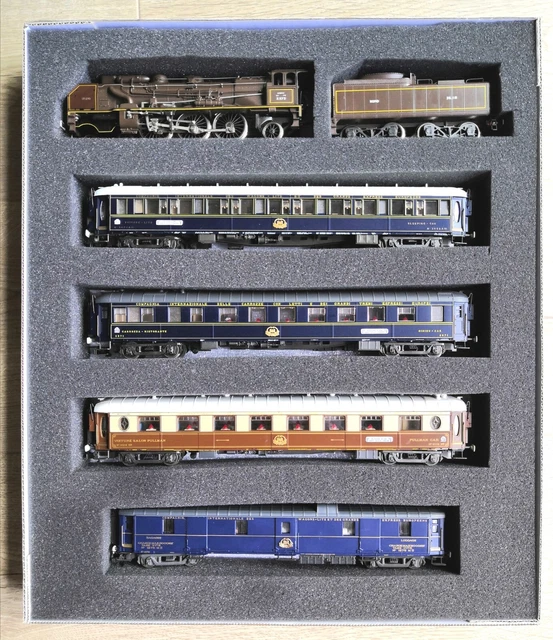 THE FLYING SCOTSMAN Steam Locomotive LNER Railway Train Quality Fridge ...