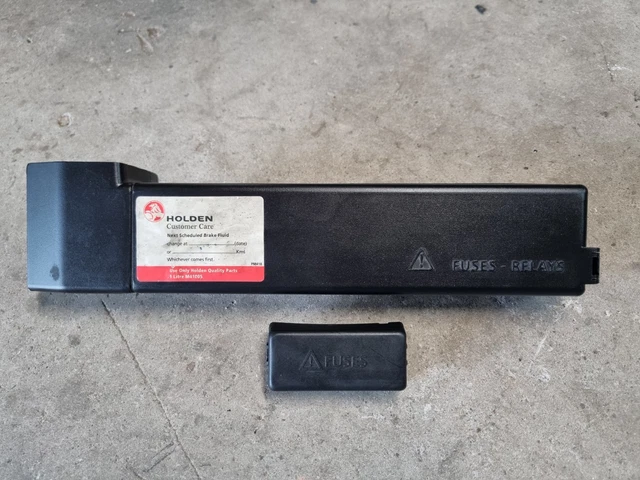 HOLDEN VT VX Vy Vz Commodore Fuse Relay Panel Cover Engine Bay Wiring ...