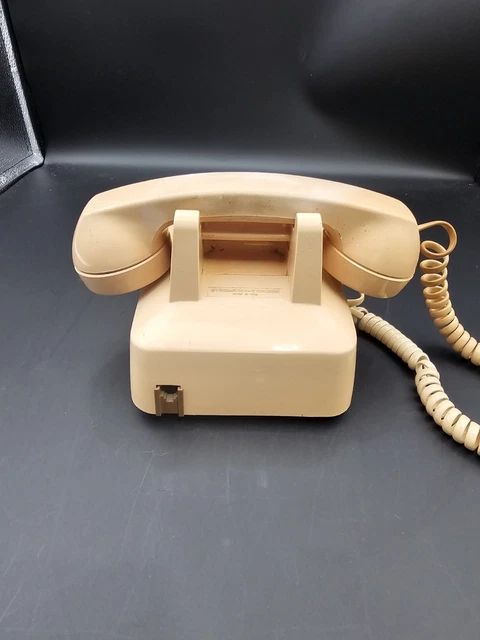 STROMBERG CARLSON ROTARY Dial Phone Beige Light Tan Corded Vintage £32. ...