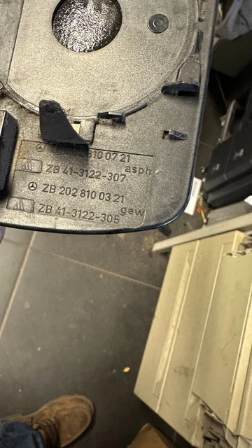 ORIGINAL MERCEDES BENZ W210 W202 Glass Mirror Glass Left A2028100721 £ ...