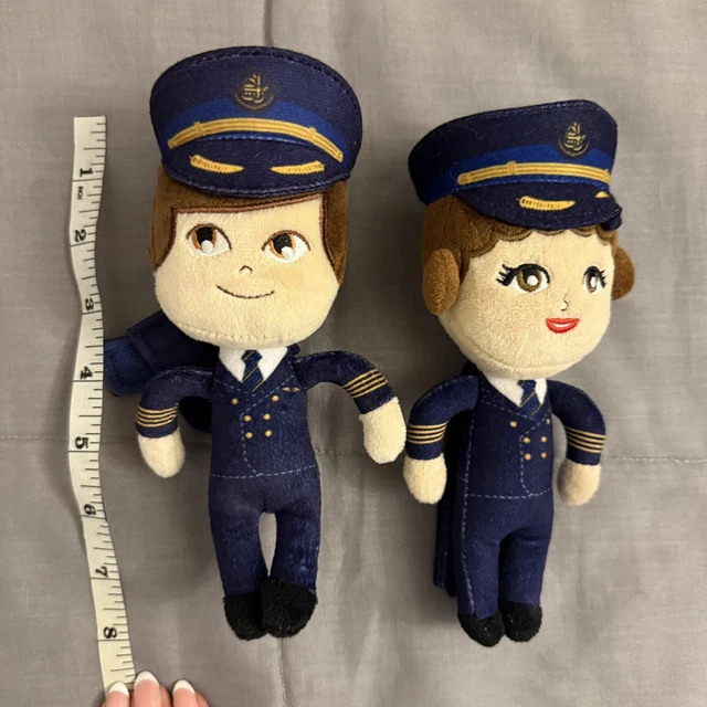 EMIRATES BLANKET BUDDY Captain Charlie & Captain Amelia Plush New Other ...