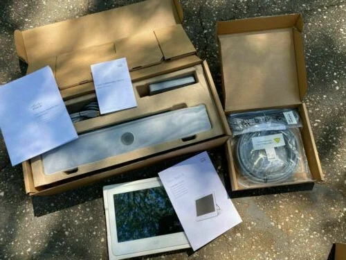 CISCO CS-KIT-MINI-K9 WEBEX Room Kit Touch 10 SmartNet unité de ...