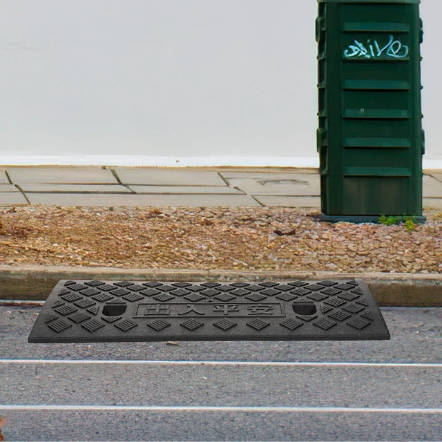 SCHUPPENRAMPENSTEIG NEIGUNGSRAMPENMOTORRAD -BORDSTEINRAMPE auffahrt ...