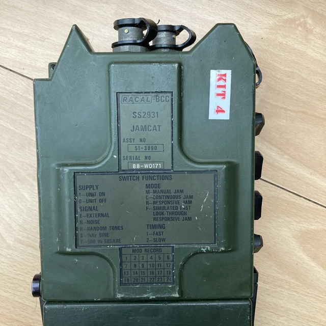 CLANSMAN MILITARY RADIO Racal Jamcat Jamming system. Army issue. V Rare ...