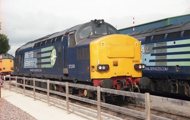 35MM RAILWAY COLOUR negative 37259 DRS compass livery location & date ...