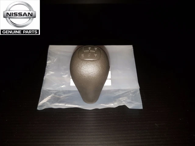 **GENUINE NISSAN** PATROL GU Y61 Gear Shift Knob 5 Speed COLOUR CODE "K ...