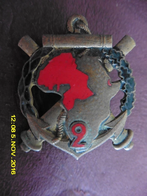 INSIGNE ART. 2°REGIMENT d'ARTILLERIE COLONIALE. EUR 5,00 - PicClick FR
