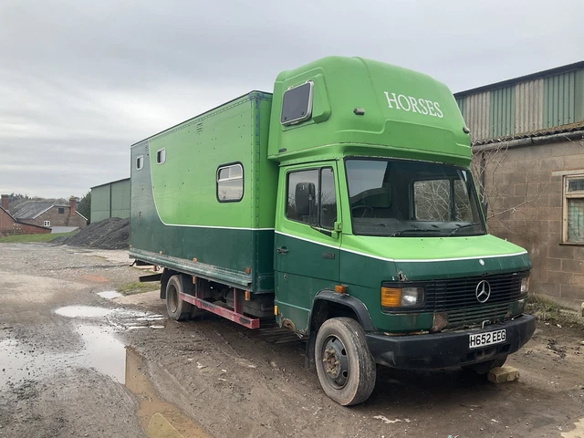 MERCEDES BENZ 811D Horse Pony Box Lorry Conversion Motorhome Motor Home ...