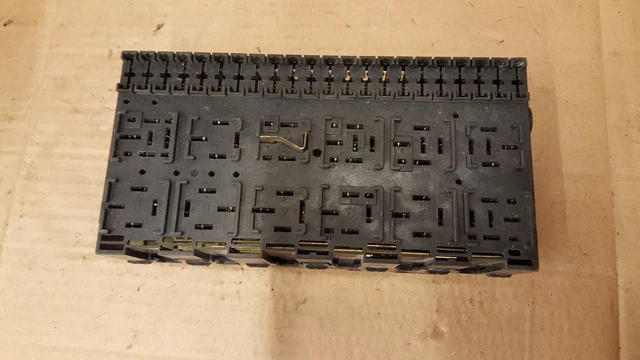 VW GOLF MK2 Mk3 Corrado Fuse Box Fusebox 357937039 £59.99 - PicClick UK