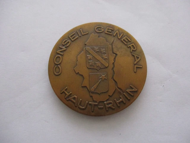 ANCIENNE MEDAILLE EN Bronze Conseil General Du Haut Rhin 68 EUR 15,00 ... ANCIENNE MEDAILLE EN Bronze Conseil General Du Haut Rhin 68 EUR 15,00 ...
