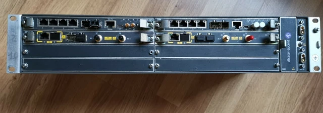 ALCATEL-LUCENT 9500 MPR Mss-8 Idu Shelf Chassis 3Db18485Ab + 2 * Csm ...