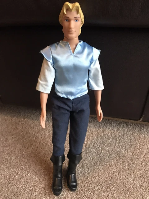 DISNEY STORE CAPTAIN John Smith from Pocahontas 12” Doll £12.00 ...