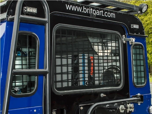 LAND ROVER DEFENDER 90 2002-On Rear Internal Window Guard Mesh Grille ...