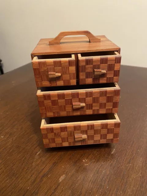 WOODEN MINIATURE APPRENTICE Piece Chest Of Draws Four Removable Draws £ ...