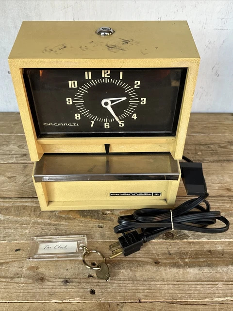VINTAGE CINCINNATI TIME Clock Job Card Recorder Model 10030SS Corded ...