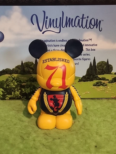 DISNEY VINYLMATION 3& Park Set 1 40th Anniversary Yellow And Blue Cast ...