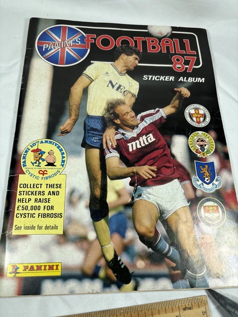 PANINI FOOTBALL 87 1987 Incomplete Football Sticker Album 272/576 *VG ...