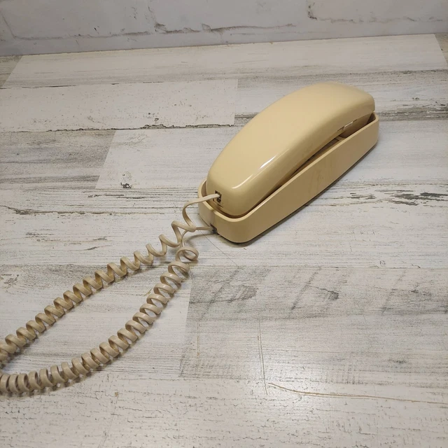 VINTAGE AT&T TRIMLINE 230 Wall / Desk Phone Push Button Type Tan ...