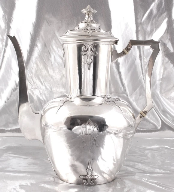 EXCEPTIONNELLE GRANDE VERSEUSE Renaissance "Fer De Lance" Argent Massif ...