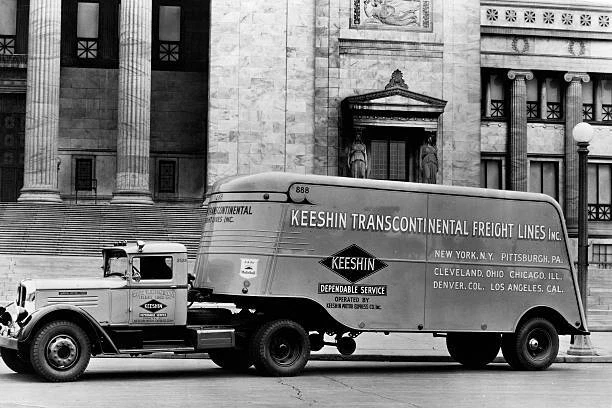 GENERAL MOTORS COMMERCIAL Truck, Used By The Keeshin Transcontinen- Old ...
