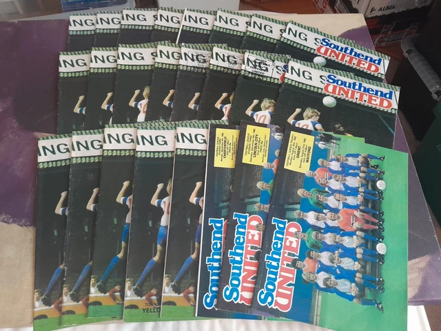 SOUTHEND UNITED HOME Football Programmes x 24 1982/1983 All Listed . £ ...