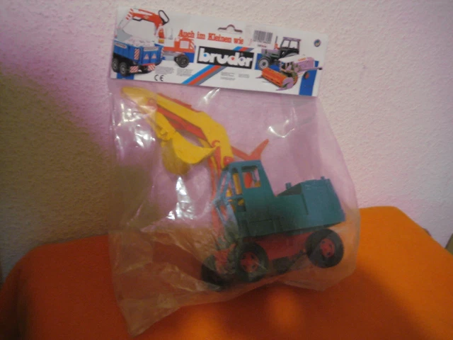 BRUDER BAGGER - Rarität - gruen gelb rot - Vintage - 1983 0285/01 EUR ...