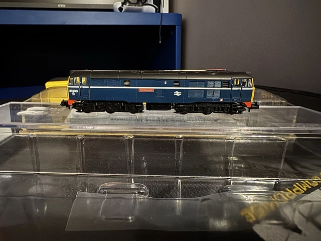 GRAHAM FARISH N Gauge Class 31 Locomotive 31309 DCC Sound Fitted ...