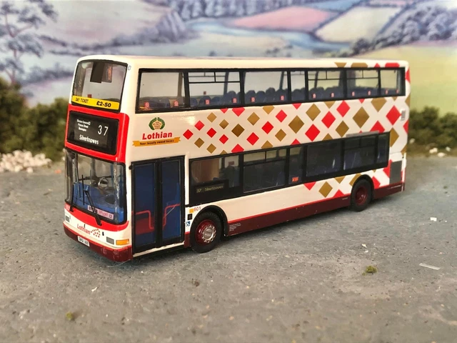 CMNL UKBUS 2004 Plaxton President Dennis Trident Lothian Bus Diecast ...