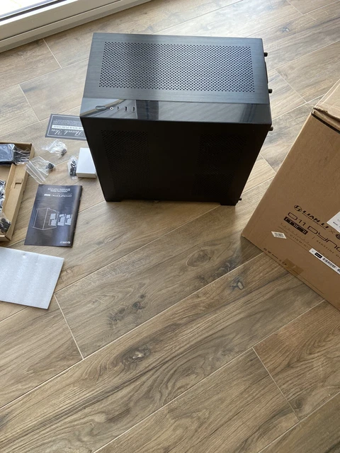 LIAN LI O11 Dynamic Mini PC Case - Black Original Box See 14 Photos EUR ...