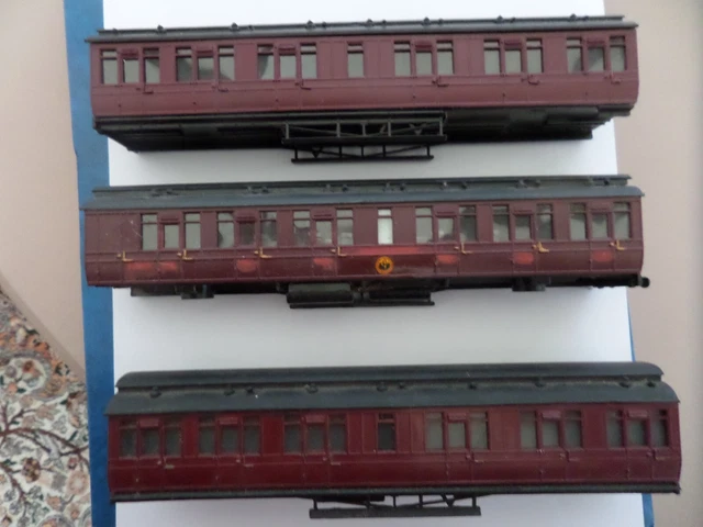 RATIO LMS (EX MR ) x3 Express Clerestory Coaches (2) & All 3rd +luggage ...