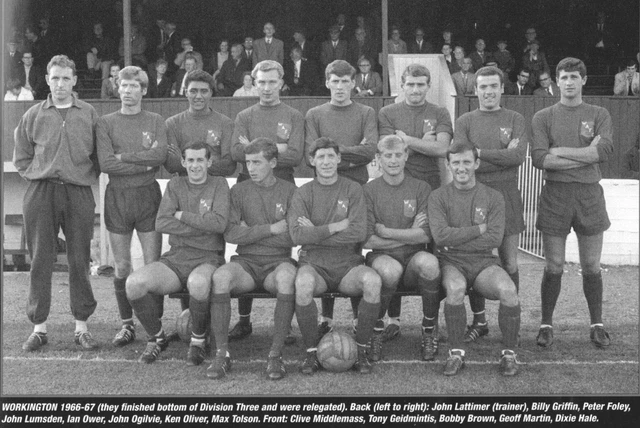WORKINGTON FOOTBALL TEAM Photo>1966-67 Season £3.50 - PicClick UK