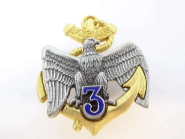 INSIGNE MILITAIRE 3 eme REGIMENT D'INFANTERIE DE MARINE ARTHUS BERTRAND ATLAS 2 EUR 5,90 ...