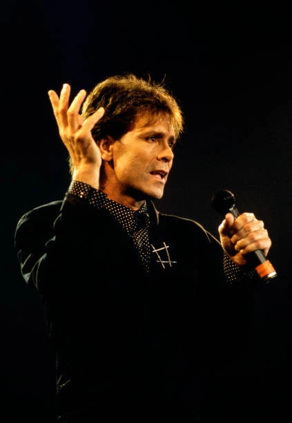CLIFF RICHARD PERFORMING On Stage 1989 Singer Music OLD PHOTO 3 $9.00 ...