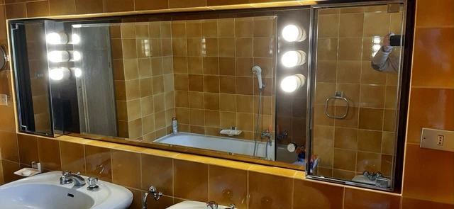 SPECCHIO PER BAGNO MARCA VECA con armadietti specchio abbinati EUR 70 ...