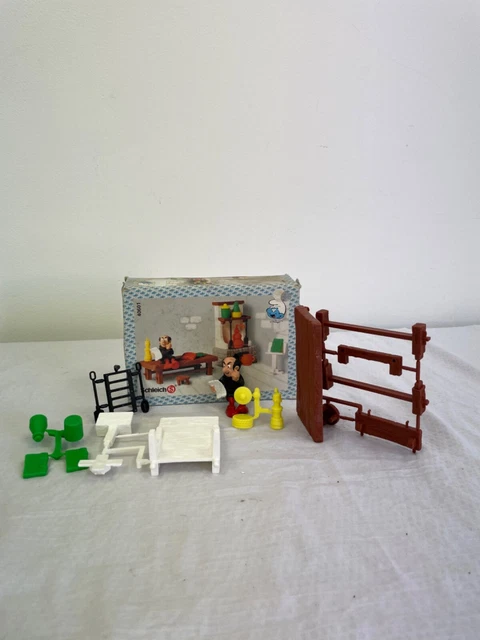 RARE SCHLEICH 40601 Smurfs Gargamel Lab Playset peyo 1997 $70.00 ...