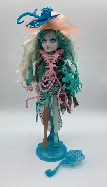 MONSTER HIGH VANDALA Doubloons Haunted Student Spirits Doll Mattel 2014 ...