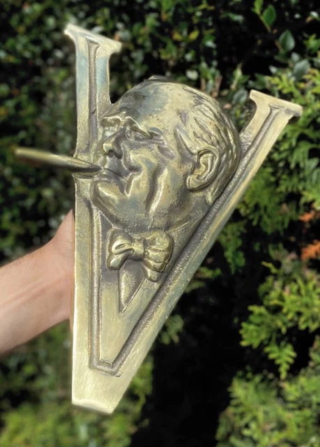 WINSTON CHURCHILL WORLD War Two WW2 Victory V Brass Wall Hanging Plaque ...