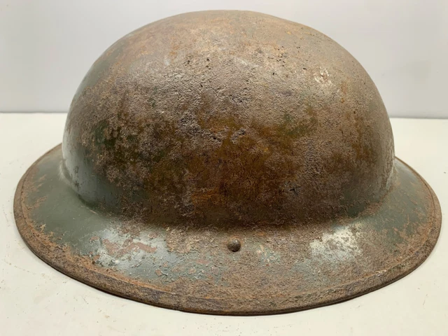 ORIGINAL BRITISH ARMY Mk1* Brodie Helmet - WW1 / WW2 Combat Sevice ...