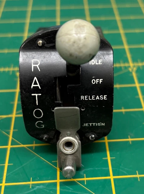 VINTAGE AVIATION SWITCH, Dowty, Bomb Doors £25.00 - PicClick UK