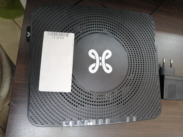 SAGECOM B-BOX 3V + Sagemcom DSL Gateway Proximus 4 Türer Gigabit- Lan ...