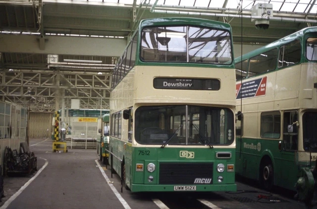 WEST YORKSHIRE PTE MCW Metrobus UWW 512X Original Bus slide £14.50 ...