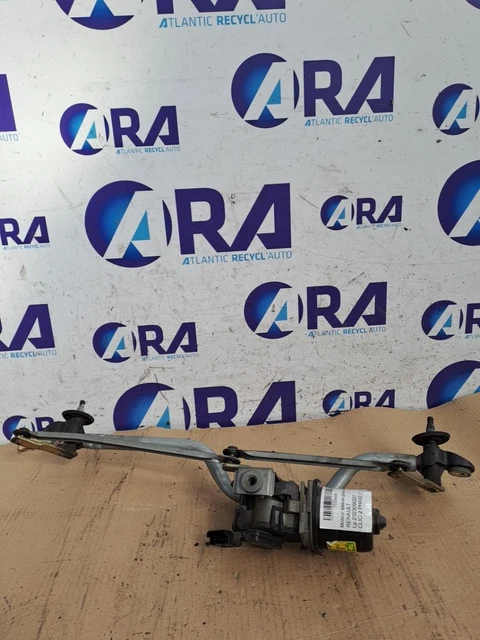 MOTEUR ESSUIE GLACE avant d'occasion ref. 7701207956 de RENAULT CLI/R ...
