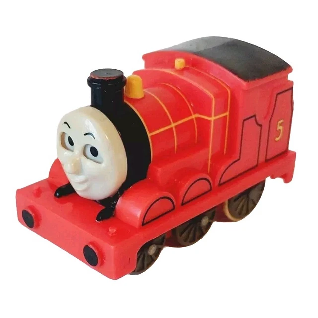 PERCY - THOMAS the Tank Engine & Friends Pull Back & Go | Moving Eyes ...