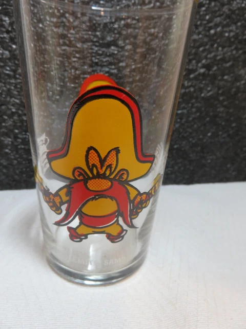 VINTAGE TIM HORTONS Yosemite Sam Canadian Exclusive Drinking Glass 1978 ...