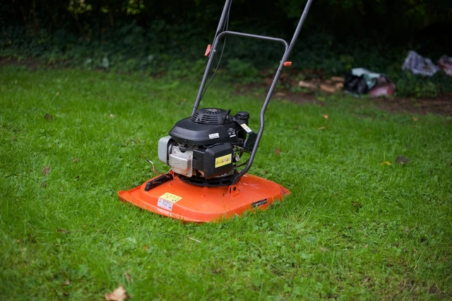 FLYMO XL500 WITH Honda GCV160 4-stroke petrol engine £240.00 - PicClick UK