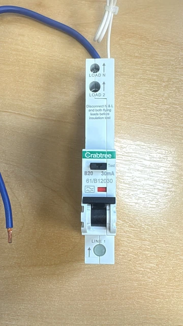 CRABTREE 20 AMP CURVE B 6kA 30mA RCBO TYPE A 61/B12030 STARBREAKER WC £ ...